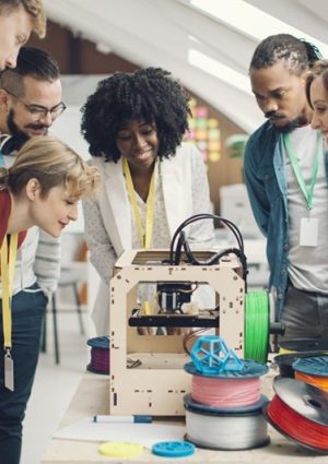 Construction de l’identité organisationnelle des start-ups : de jeunes ...